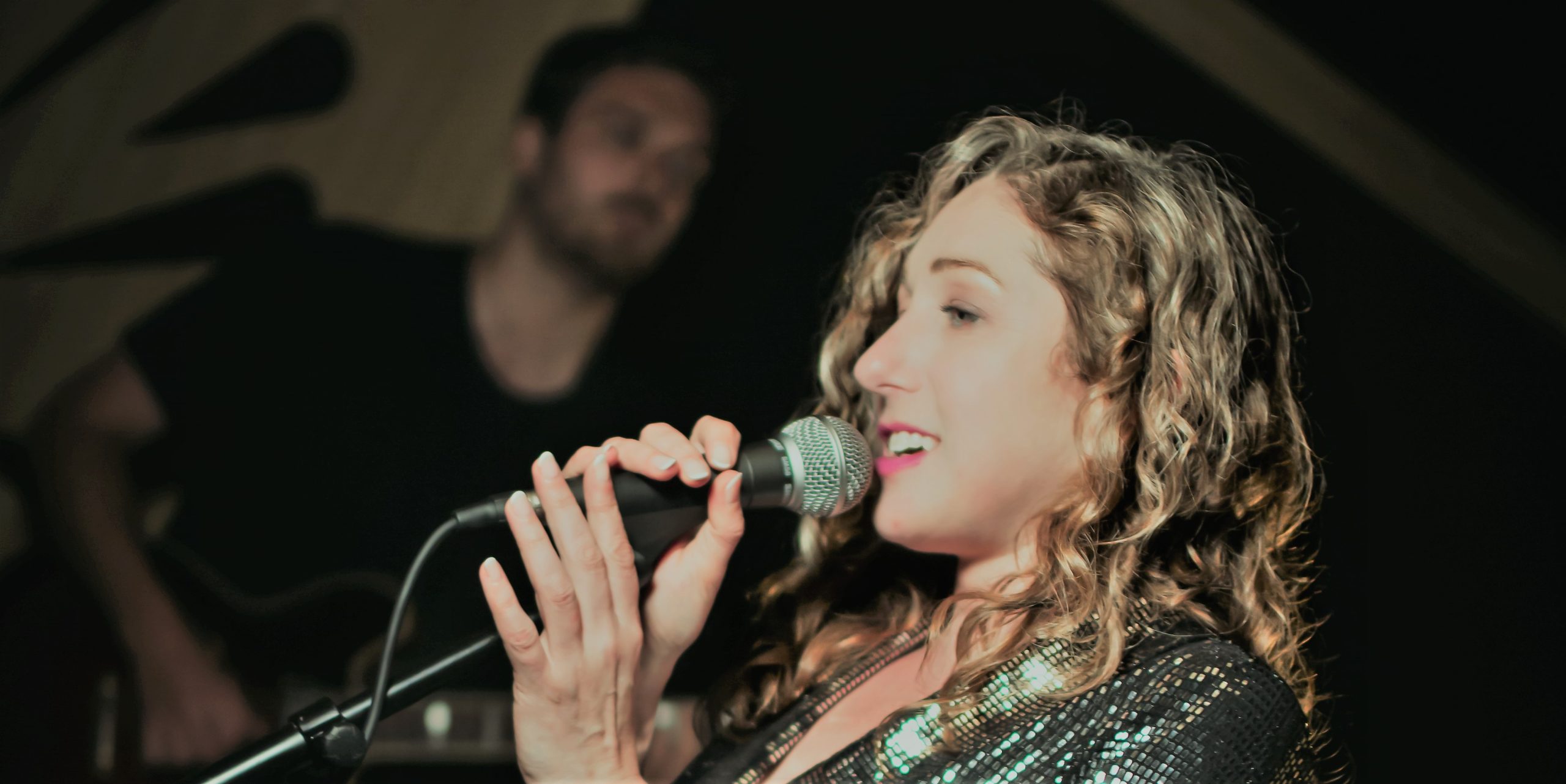 Flippin the Bird – See And Book Flippin the Bird